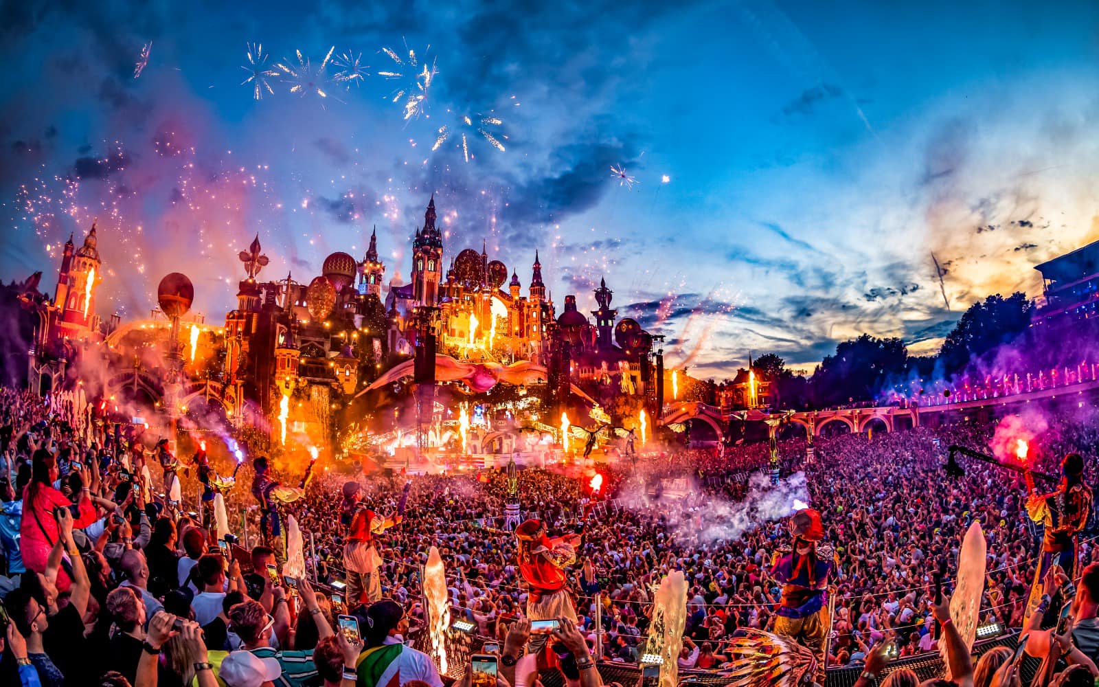 Festivals in europe store