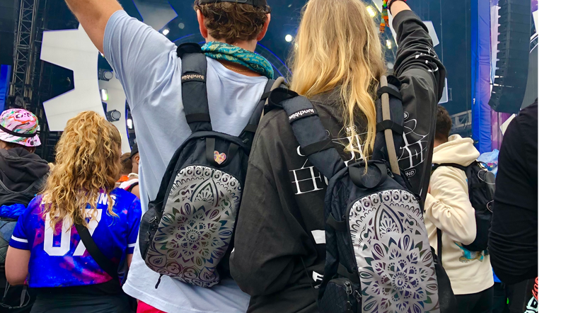 How to Pack Your Lunchbox Hydration Pack for a Festival – Lunchbox Packs