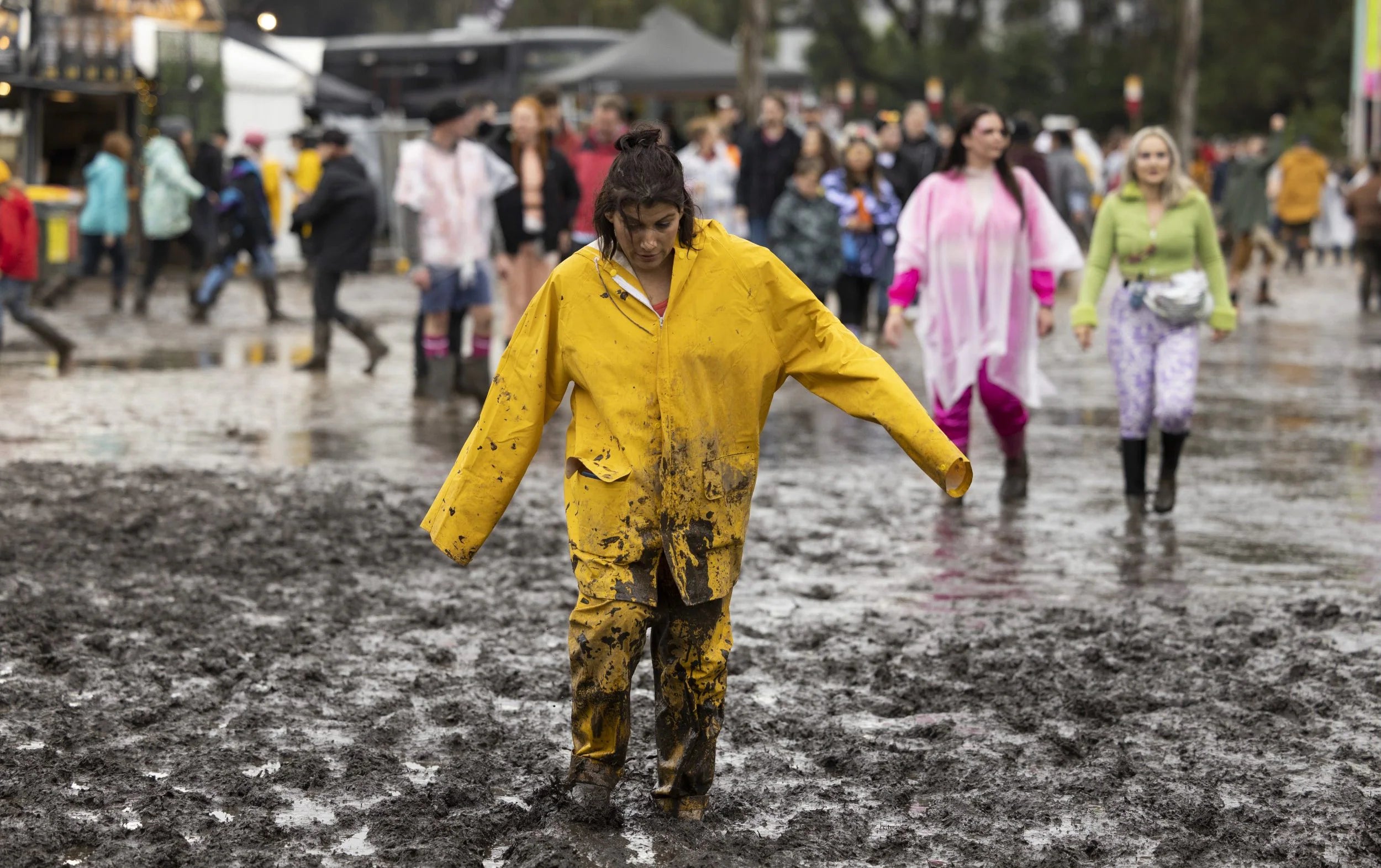 Surviving a Rainy Festival: Tips and Tricks – Lunchbox Packs